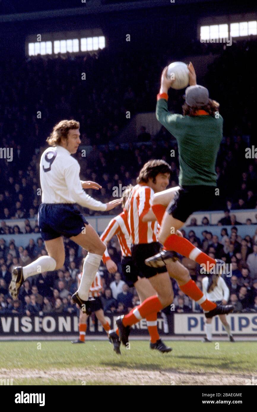 Chivers hi-res stock photography and images - Alamy