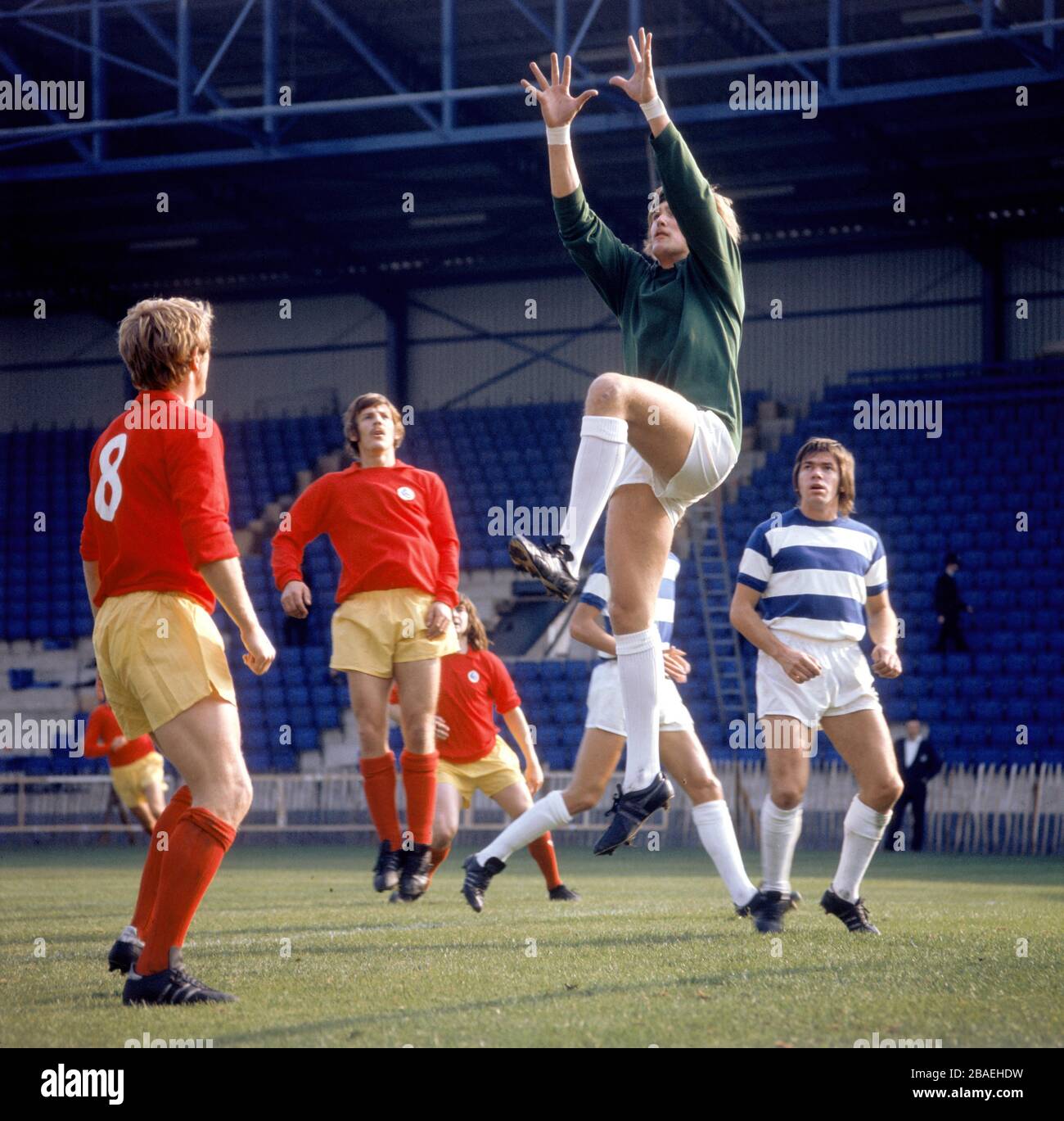 Tony hazell hi-res stock photography and images - Alamy