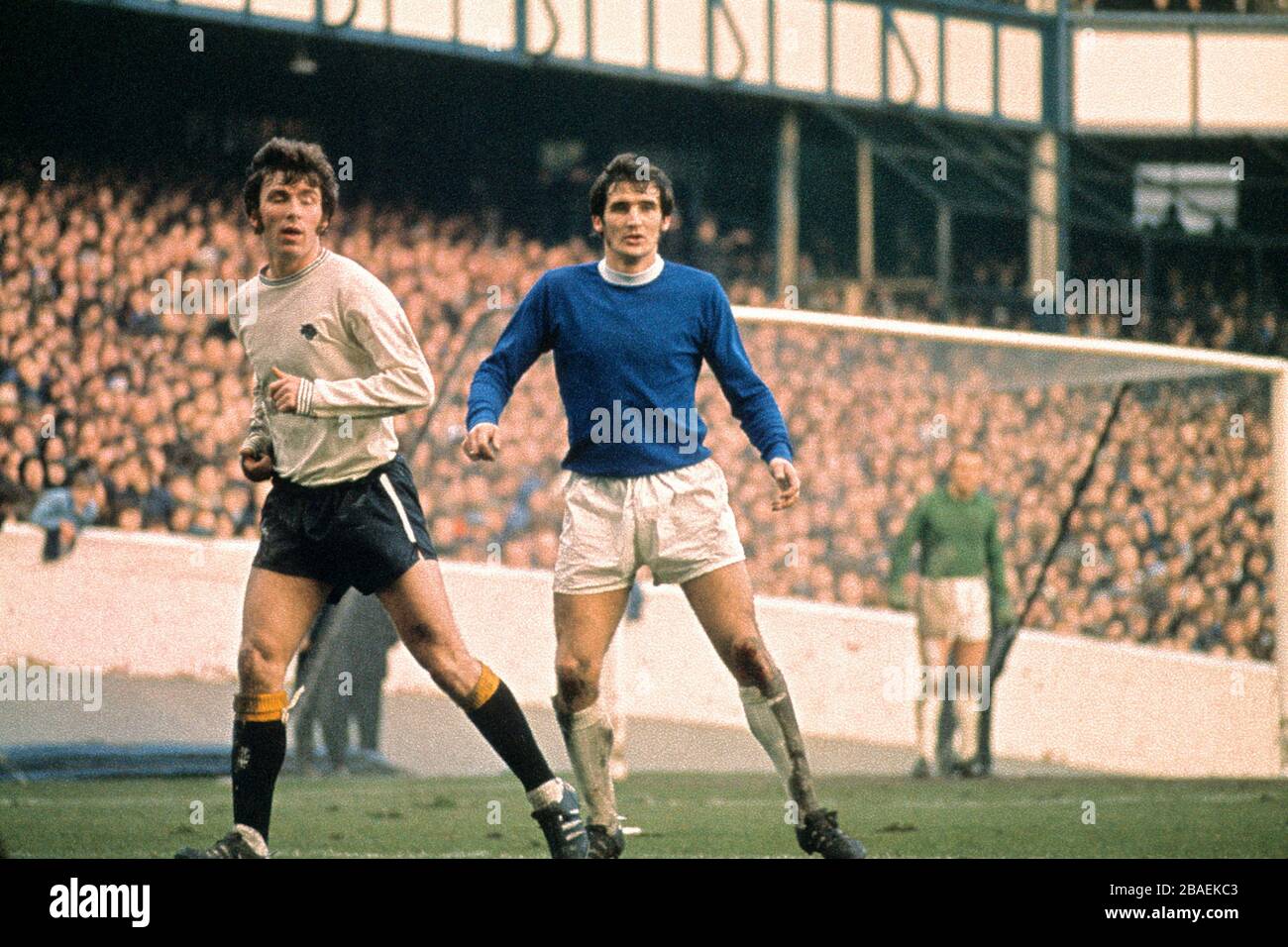 Liverpool everton derby hi-res stock photography and images - Alamy