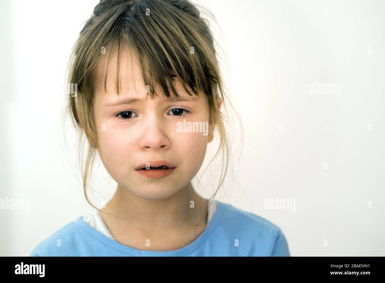 Closeup portrait of sad crying child girl Stock Photo - Alamy