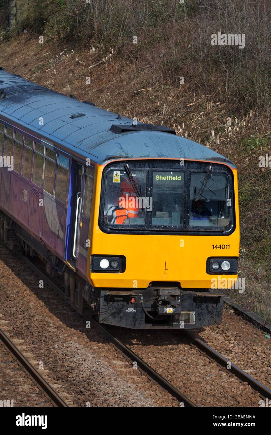 Northern Rail class 144 pacer train 144011 arriving at Chapeltown ...
