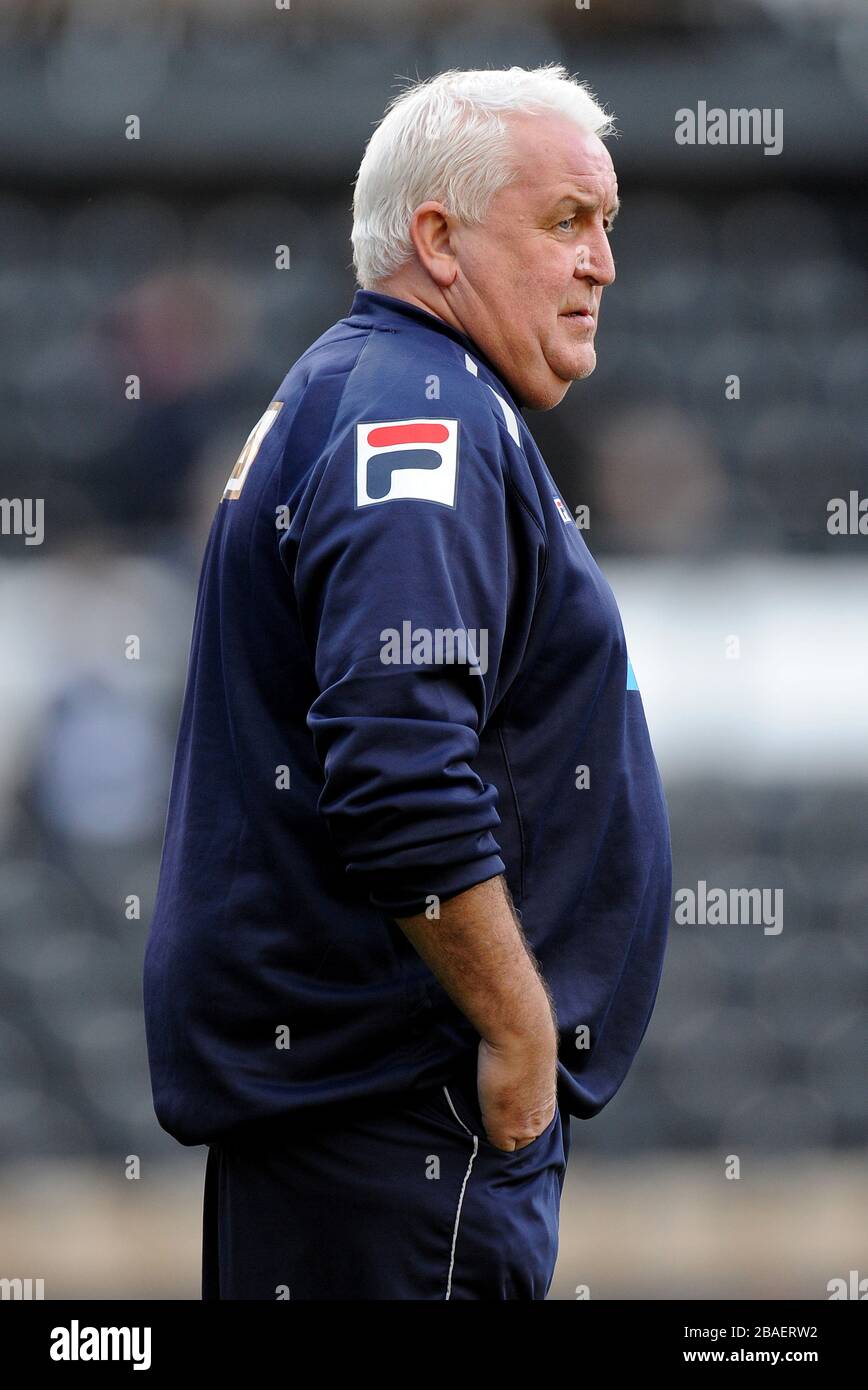 Kit manager hi-res stock photography and images - Alamy