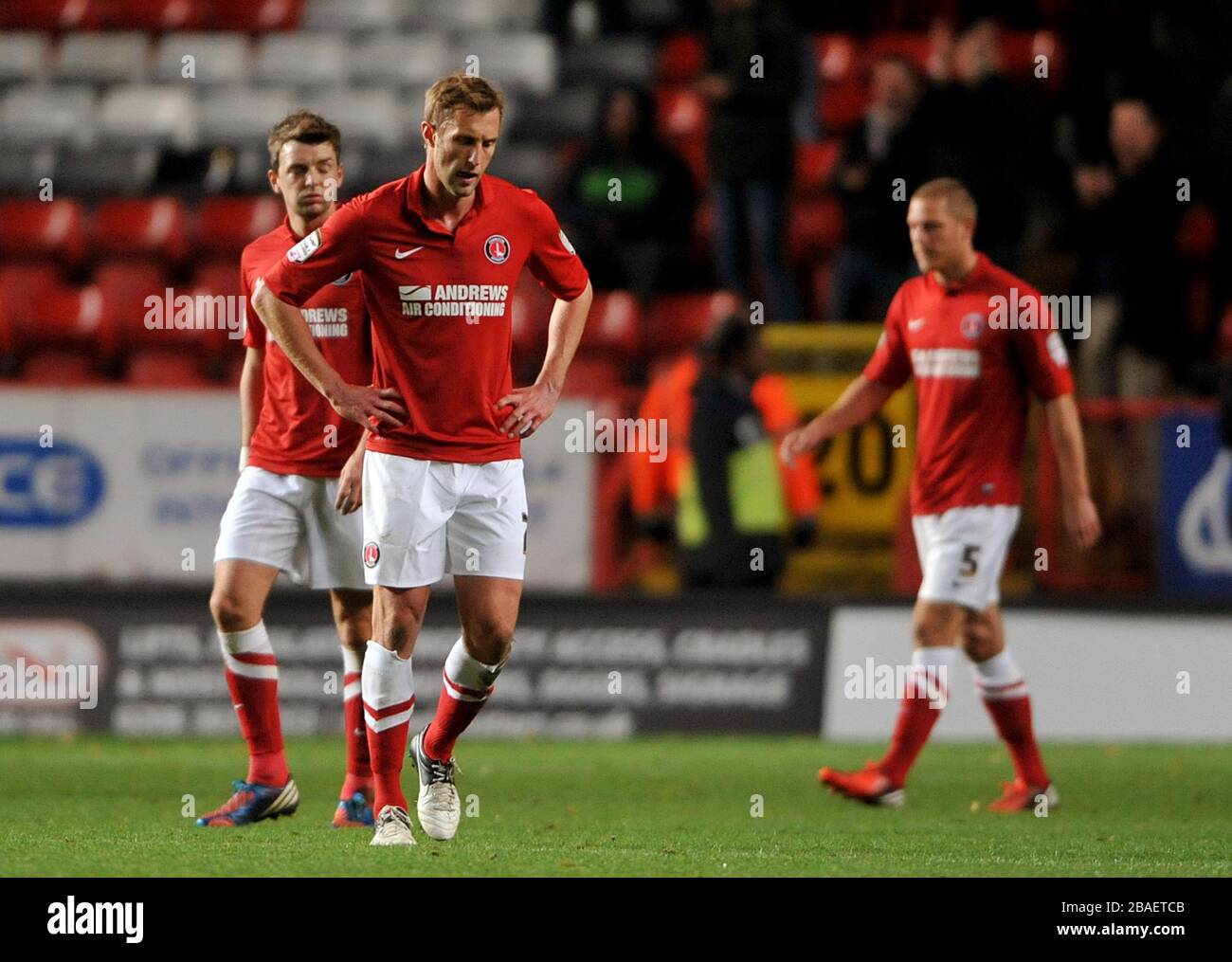 Charlton Athletic's Rob Hulse (centre) and his team mates show their ...