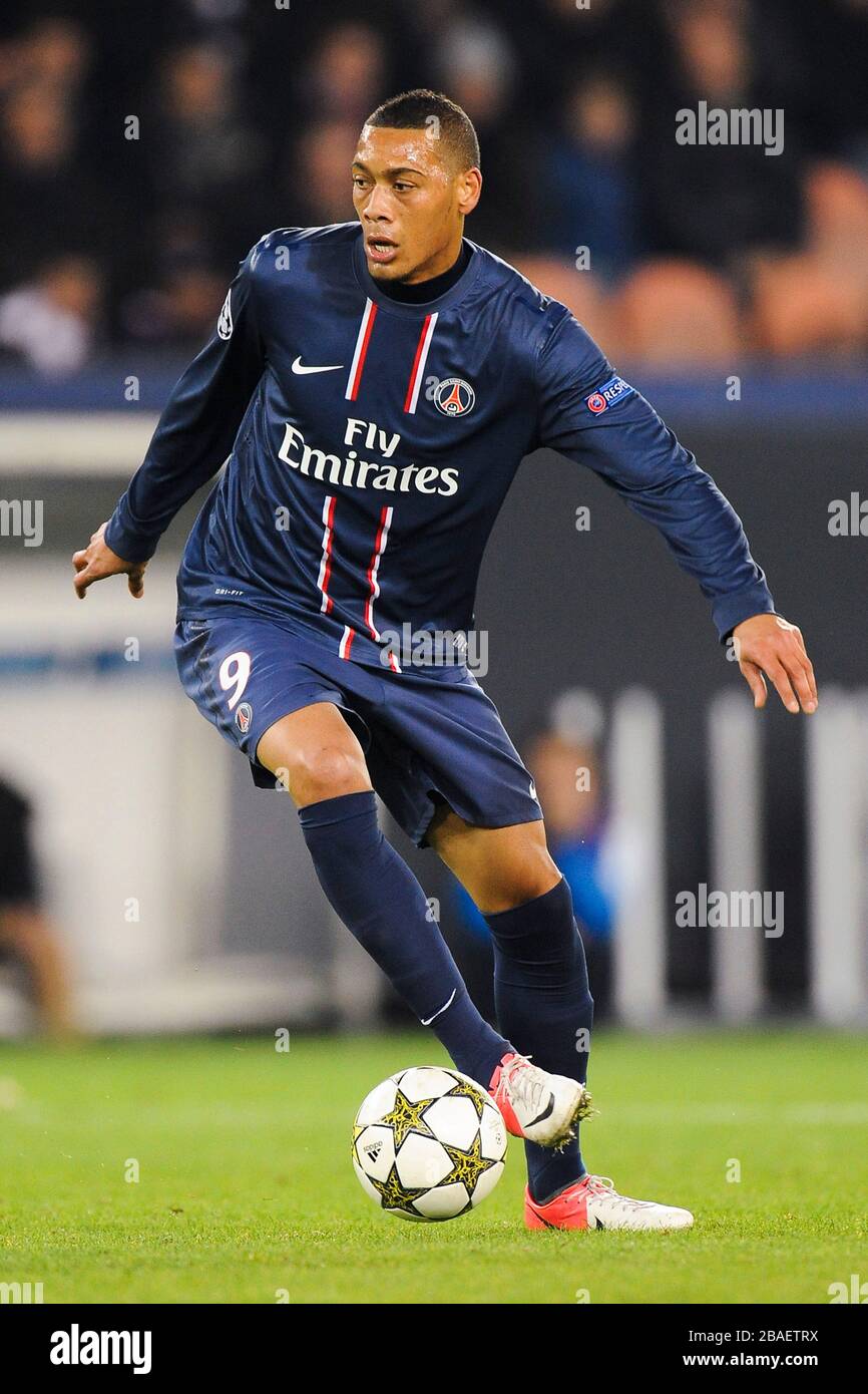 Guillaume Hoarau, Paris Saint-Germain Stock Photo - Alamy