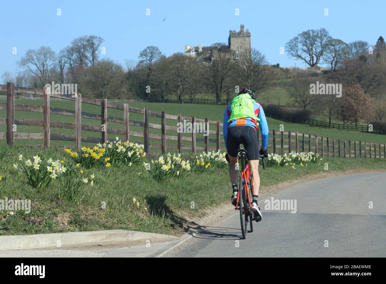 Crayke castle hi-res stock photography and images - Alamy