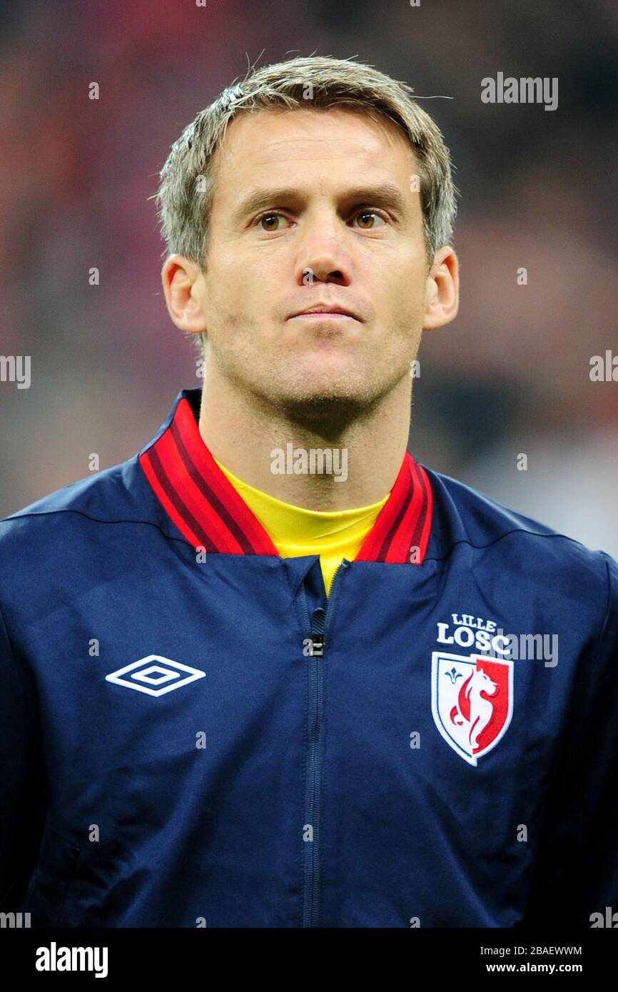 Mickael Landreau, Lille goalkeeper Stock Photo - Alamy