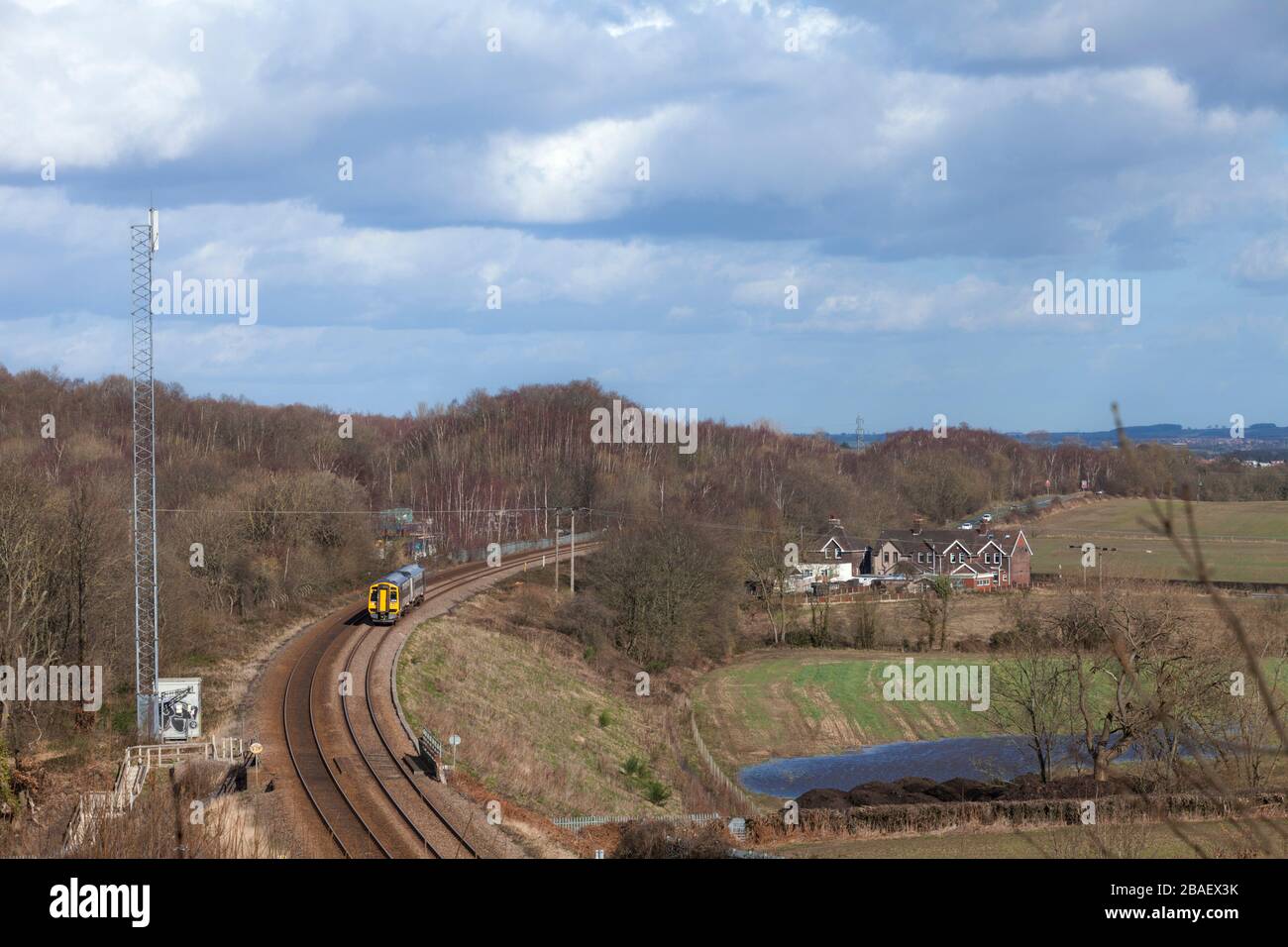 Northern rail class 158 sprinter train 158782 passing a GSM-R mast on ...
