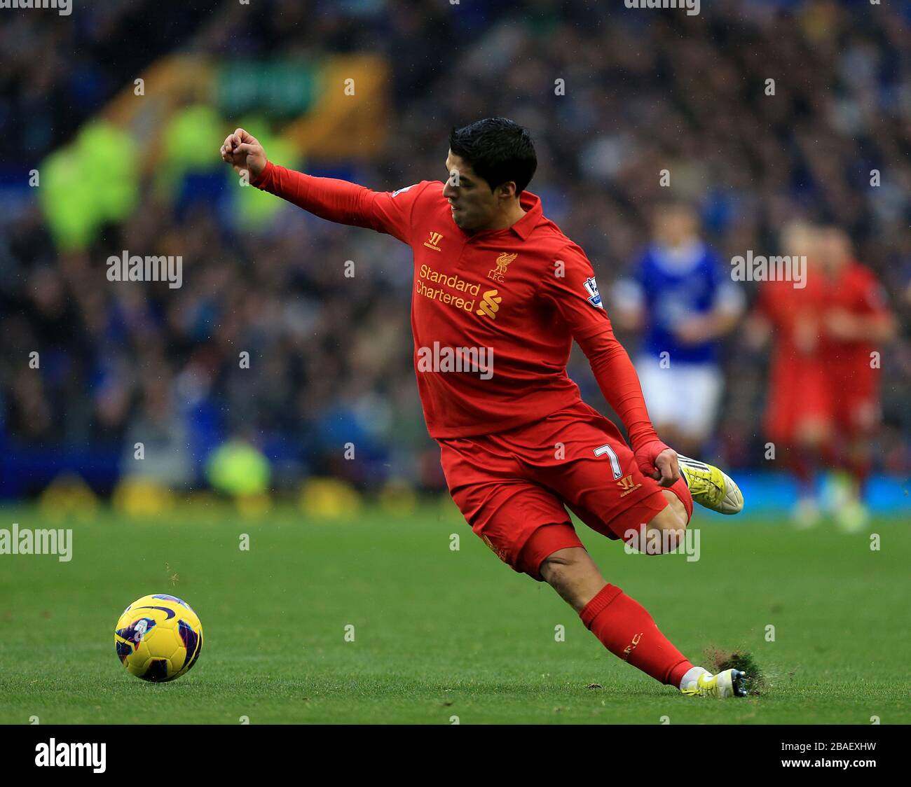 Liverpool luis suarez hi-res stock photography and images - Alamy