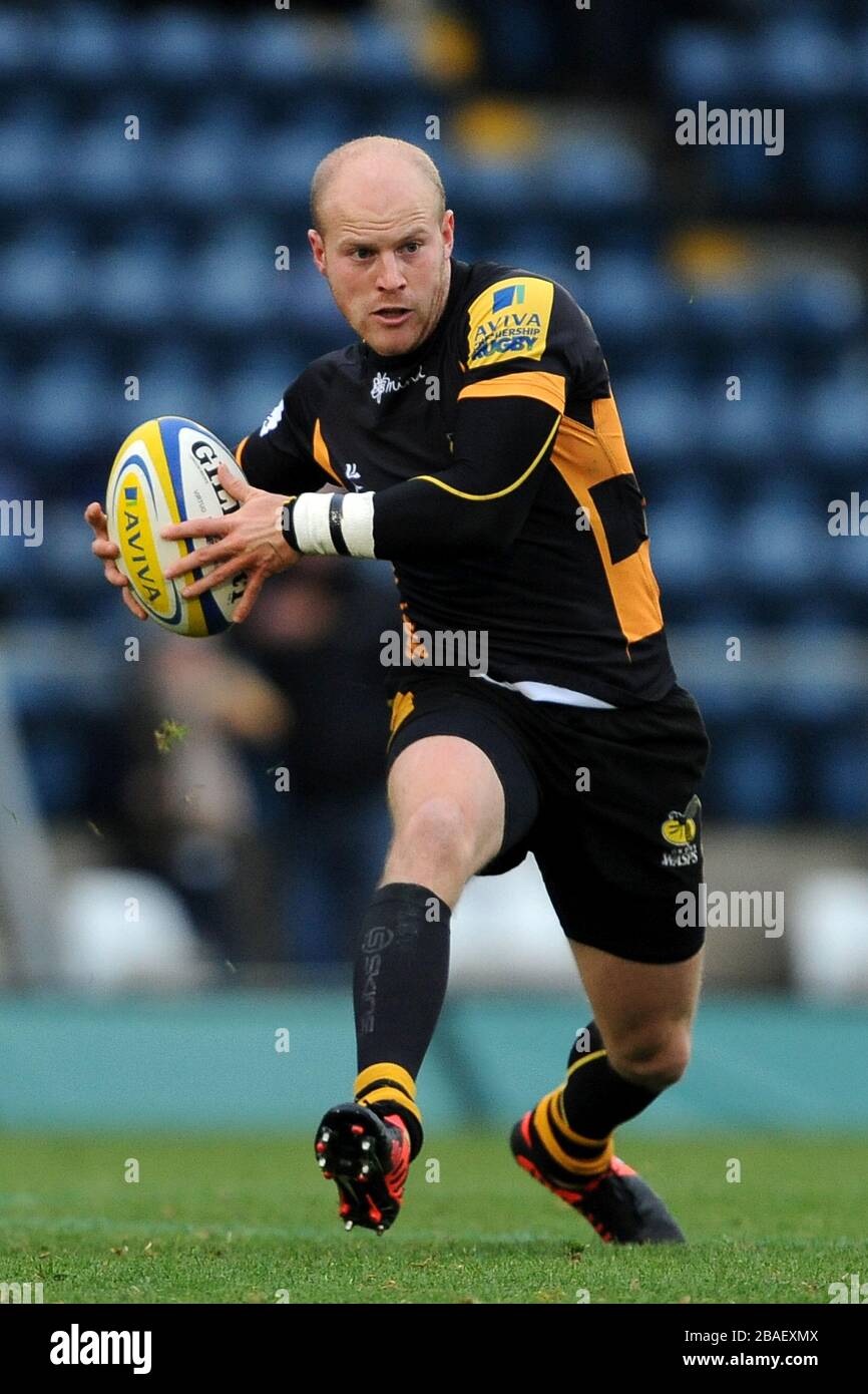 Joe simpson hi-res stock photography and images - Alamy