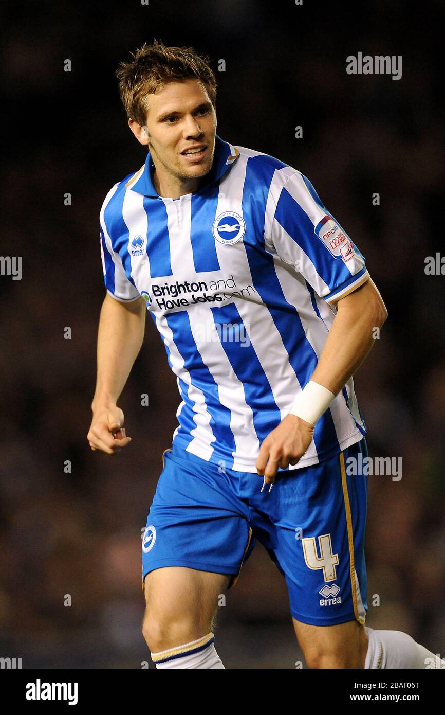 Dean Hammond, Brighton & Hove Albion Stock Photo - Alamy