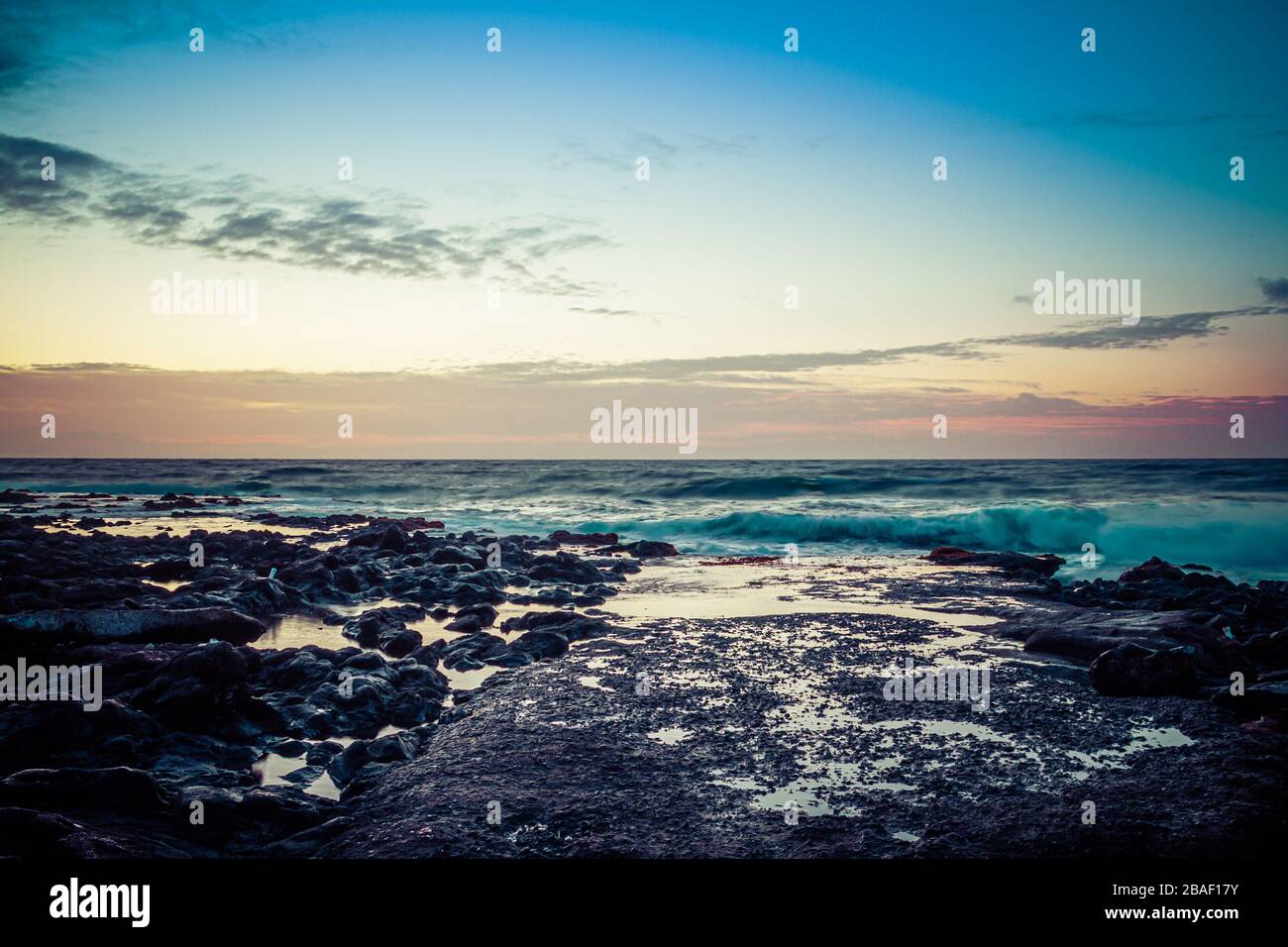 Pre shore waves hi-res stock photography and images - Alamy