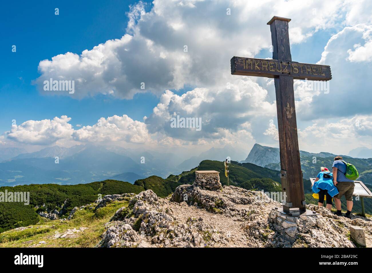 Wonderful hike to the Salzburg high throne via Thomas-Eder-Steig in the ...