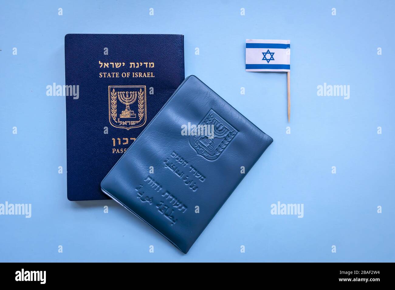 Israeli id card hi-res stock photography and images - Alamy