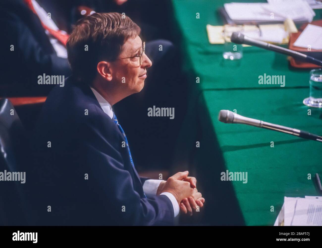 Bill gates microsoft 1998 hi-res stock photography and images - Alamy