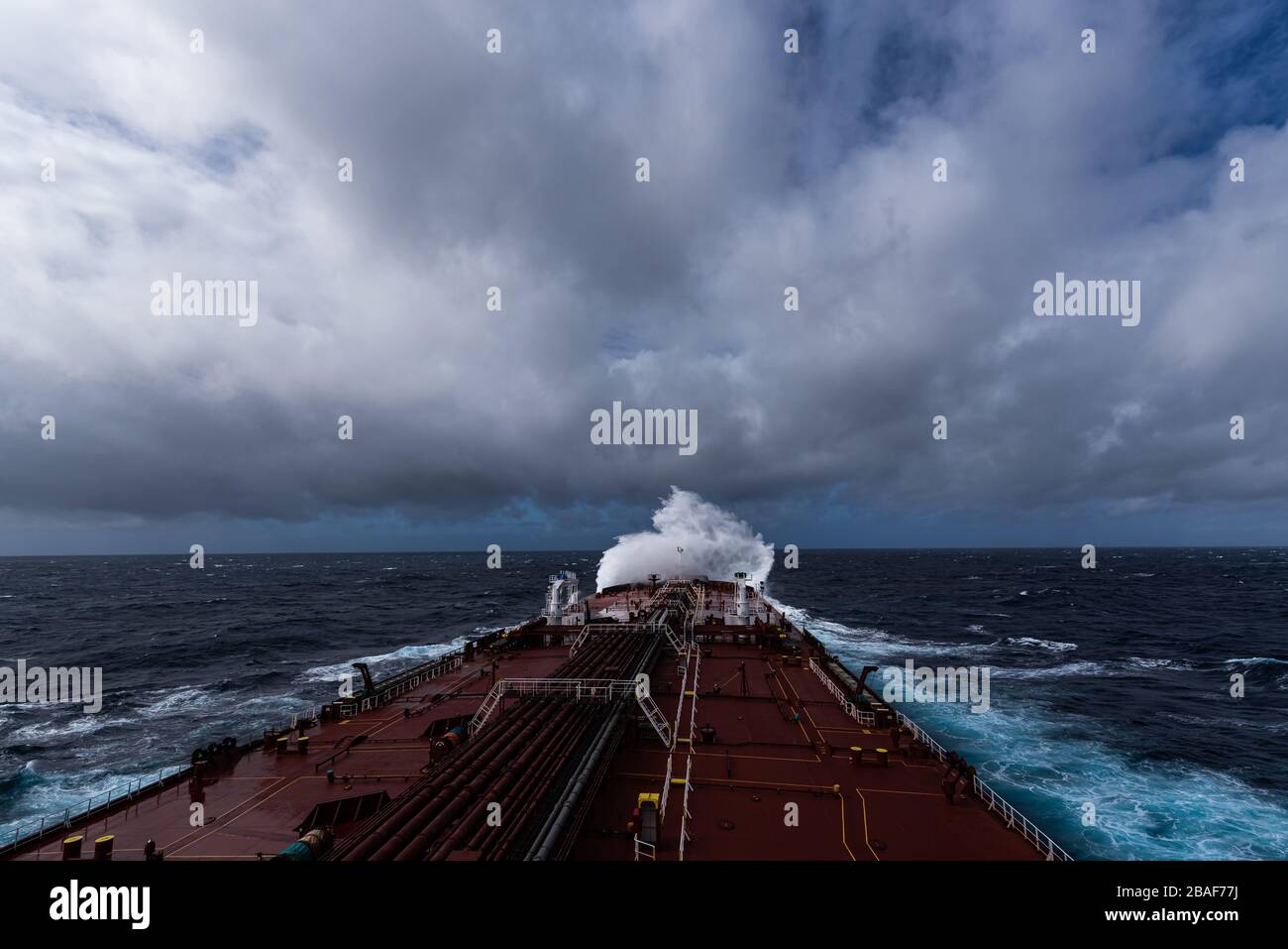 Oil tanker in the ocean Stock Photo - Alamy