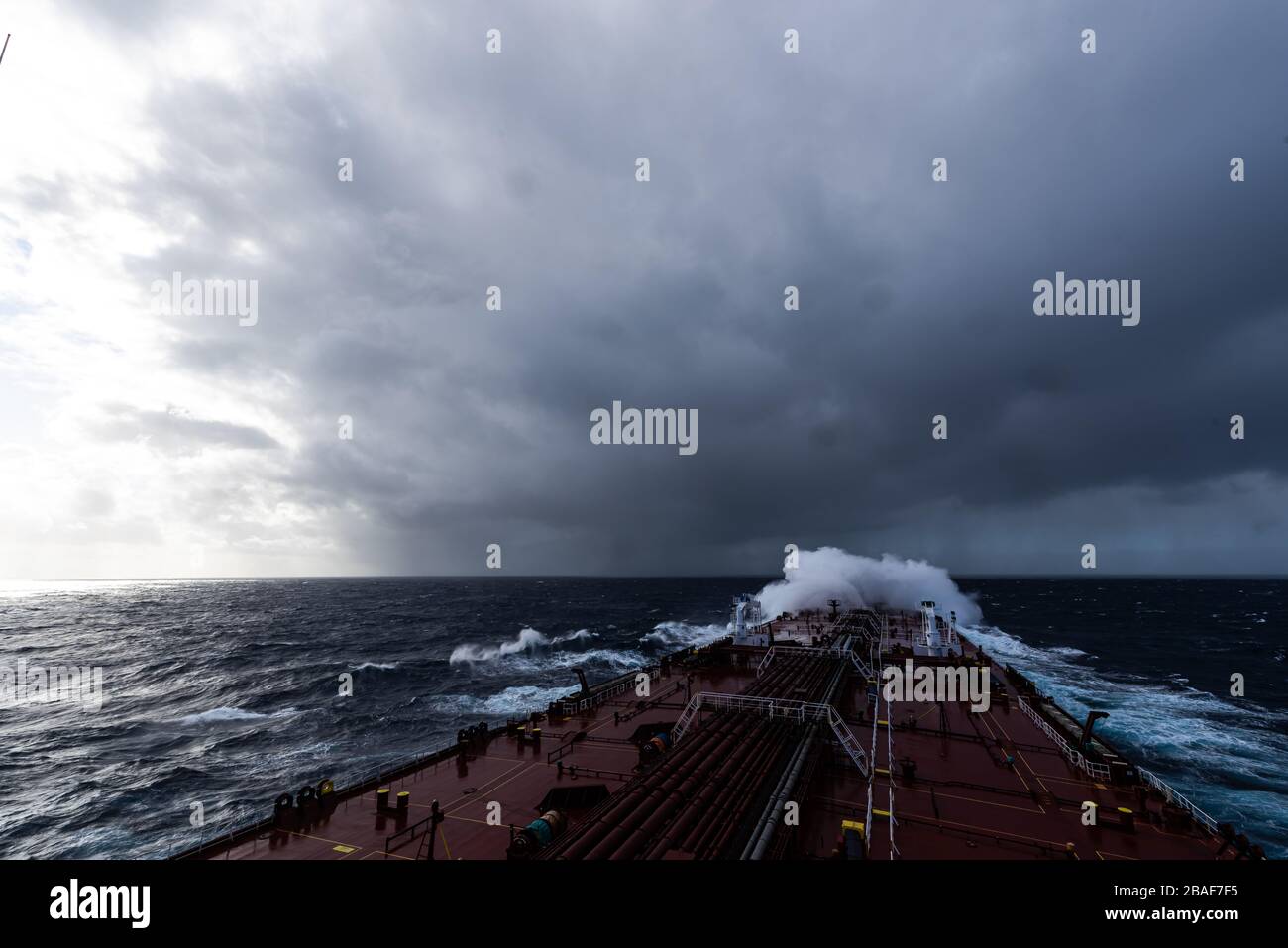 Oil tanker in the ocean Stock Photo - Alamy