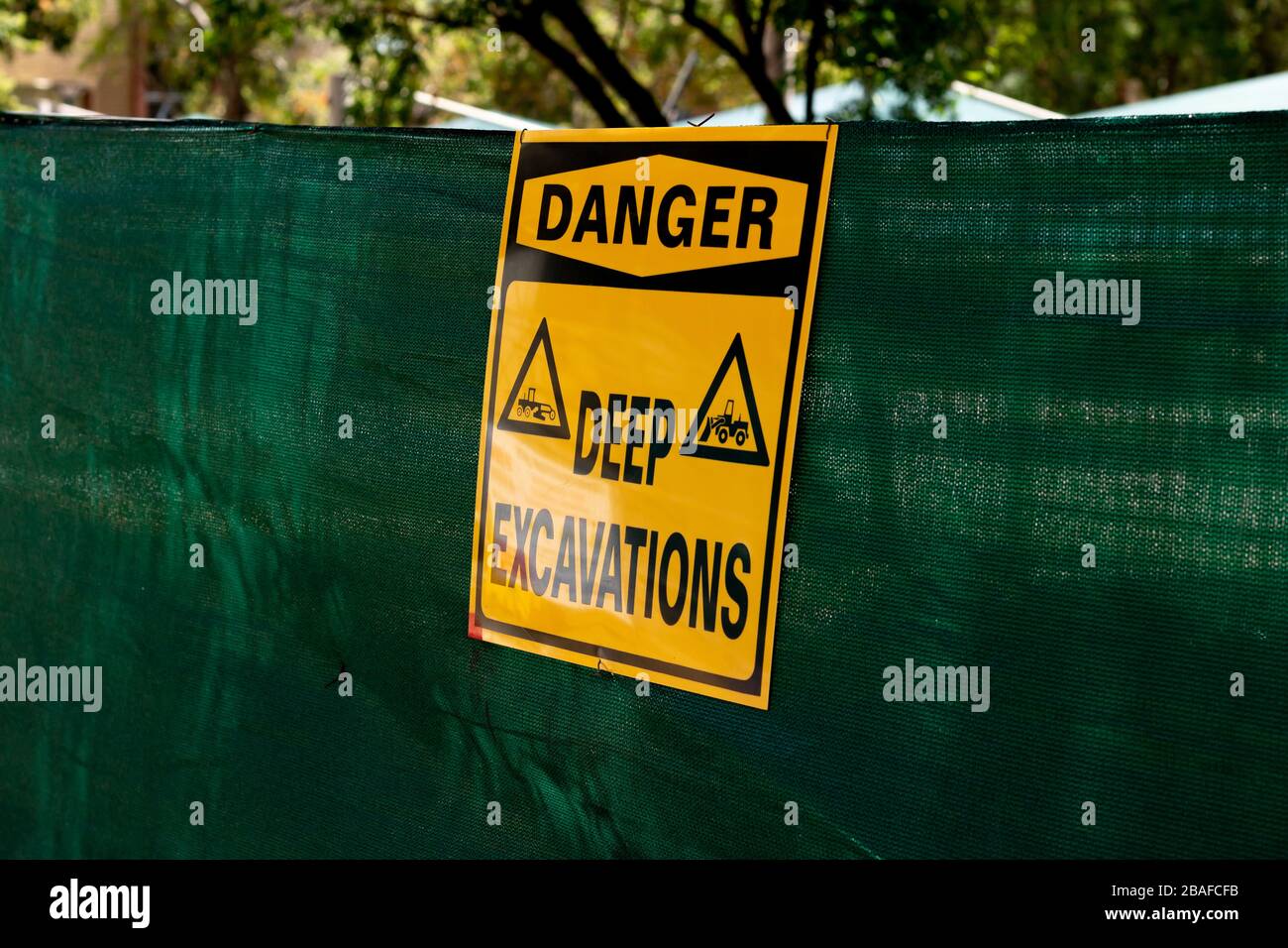 Deep excavation hi-res stock photography and images - Alamy