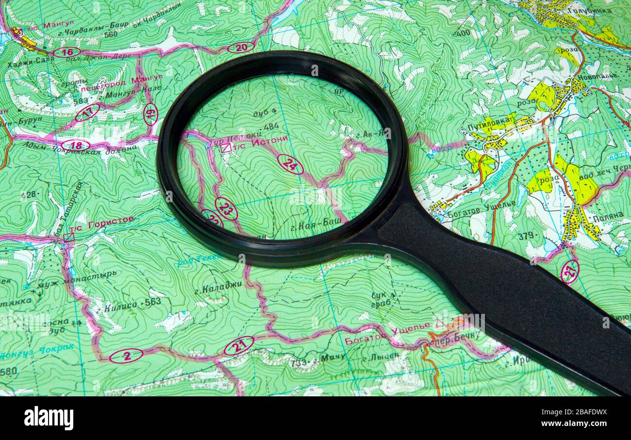 Europe map magnify glass hi-res stock photography and images - Alamy