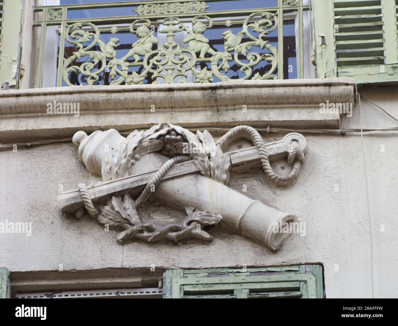 Decorated lintel hi-res stock photography and images - Alamy