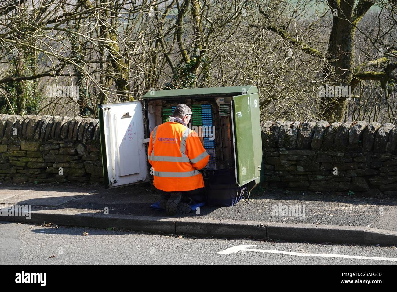 Telecommunications work hi-res stock photography and images - Alamy