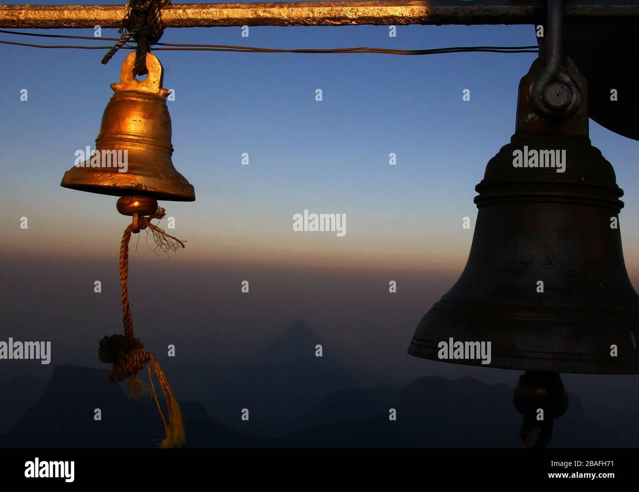 Adam's peak footprint hi-res stock photography and images - Alamy