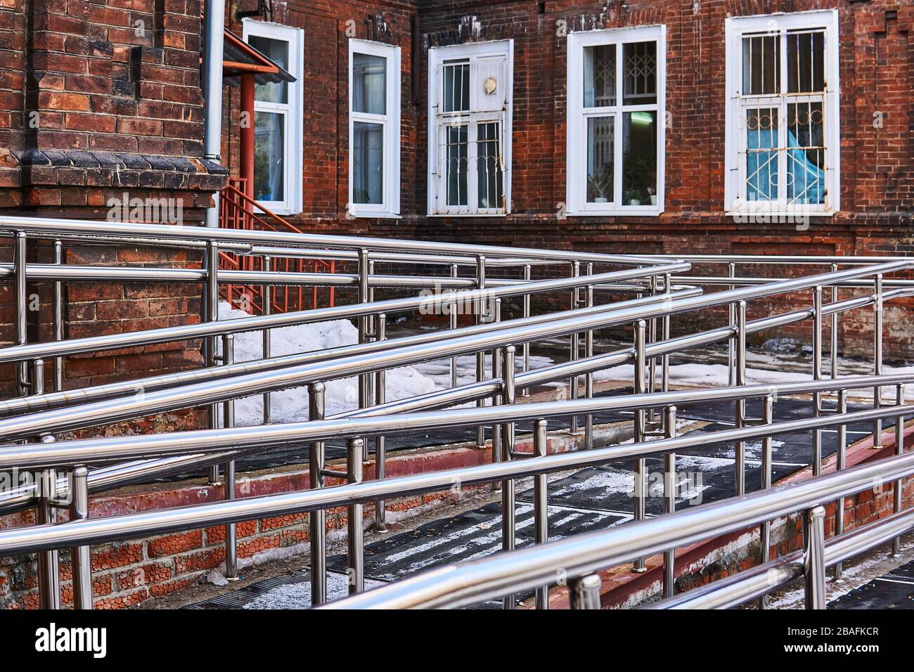 Wheelchair ramp hospital hi-res stock photography and images - Alamy