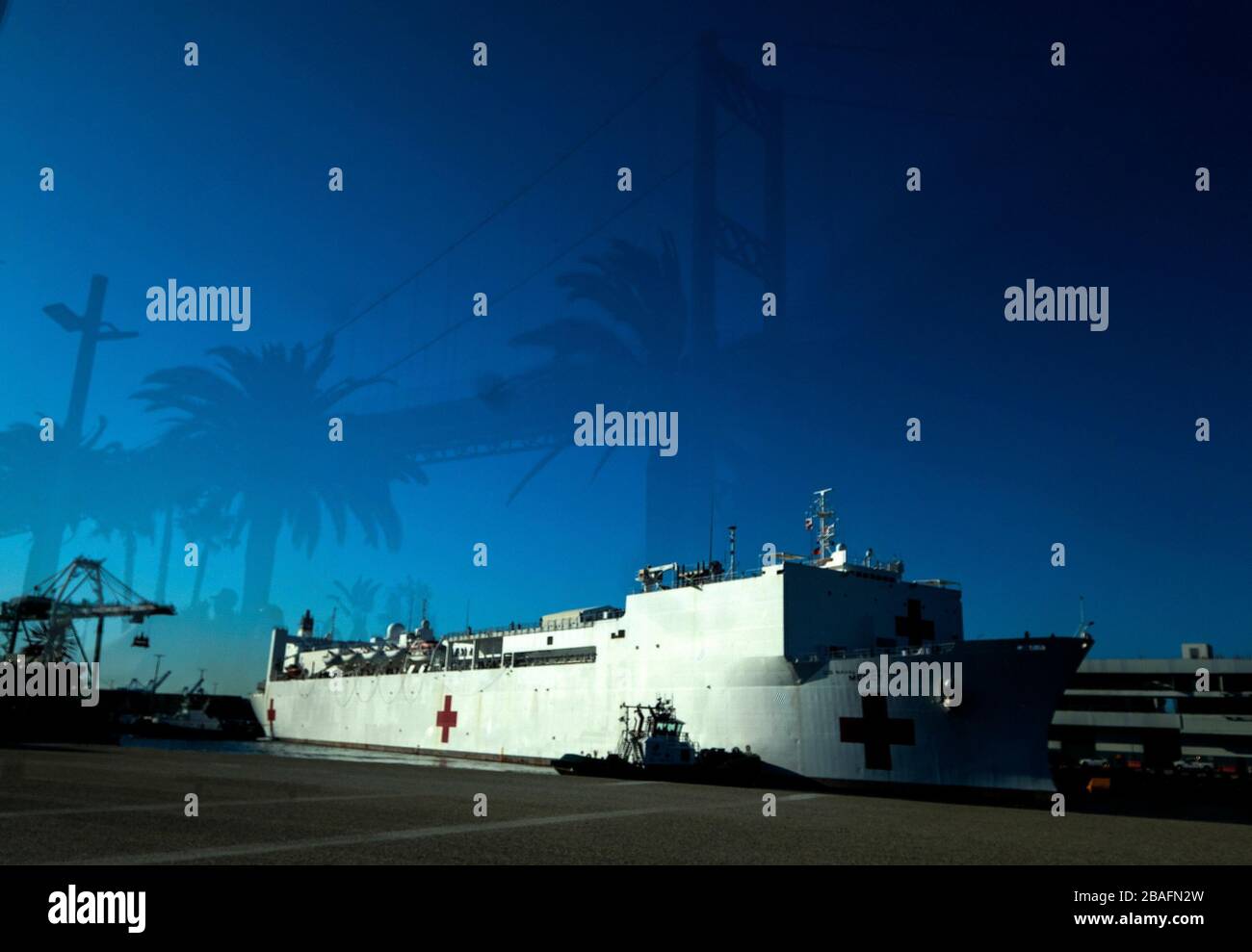 Mission essential plus hi-res stock photography and images - Alamy