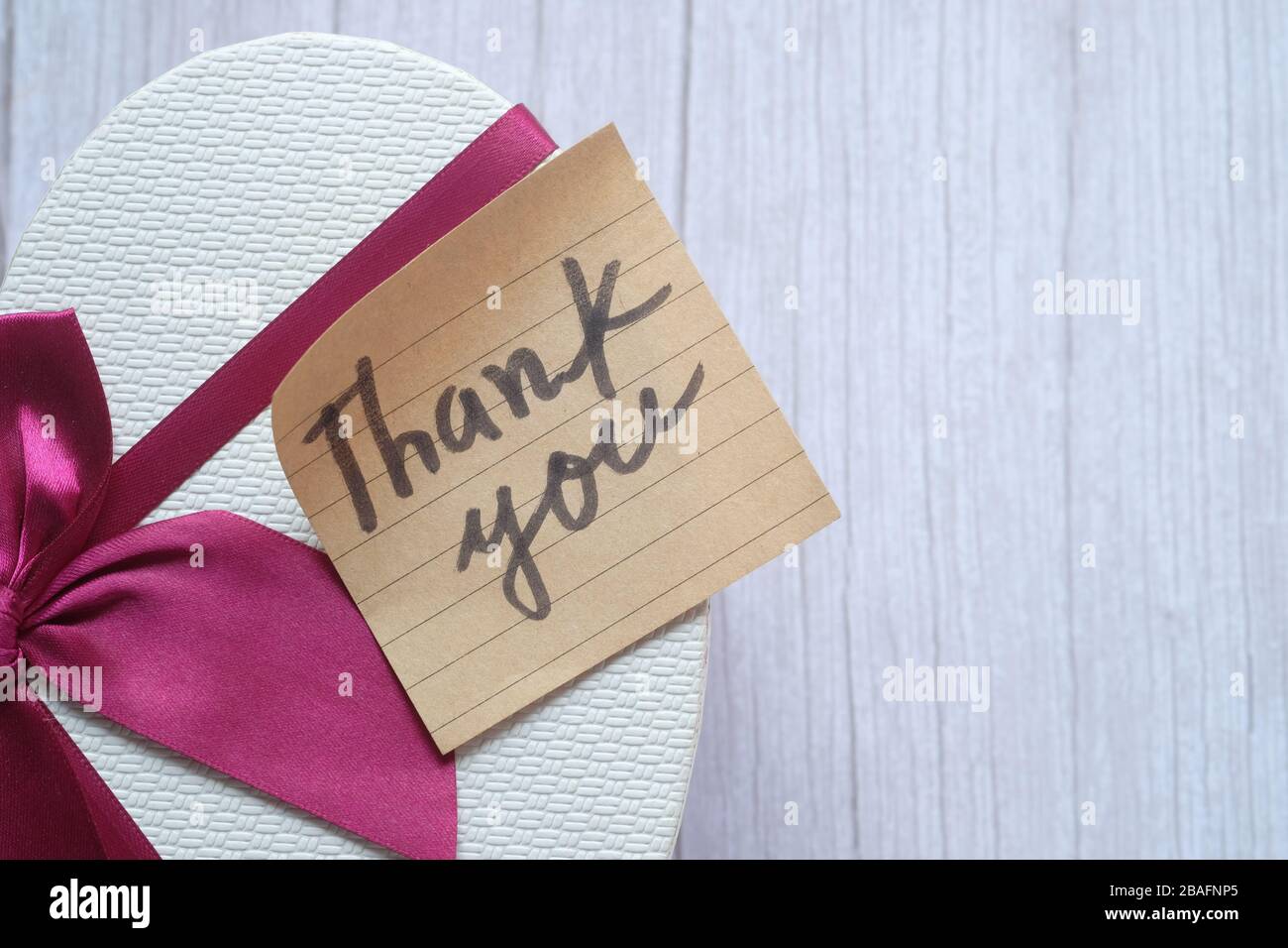 top view of thank you message on heart shape gift box Stock Photo - Alamy