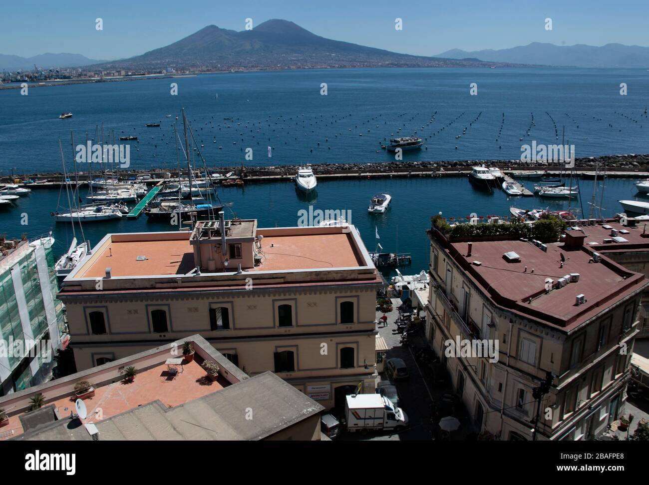 Naples city hi-res stock photography and images - Alamy