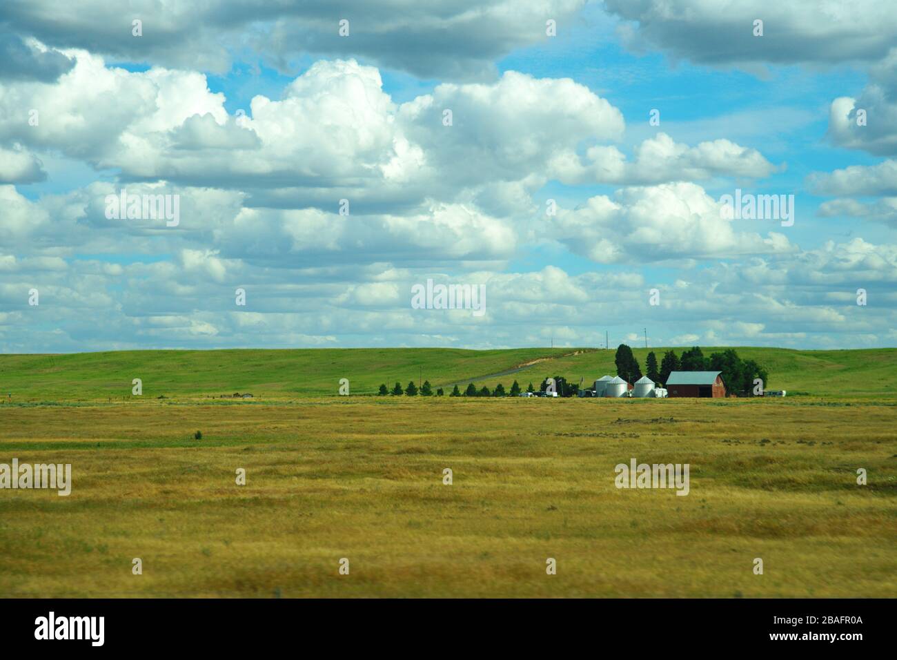 Isolated rural hi-res stock photography and images - Alamy