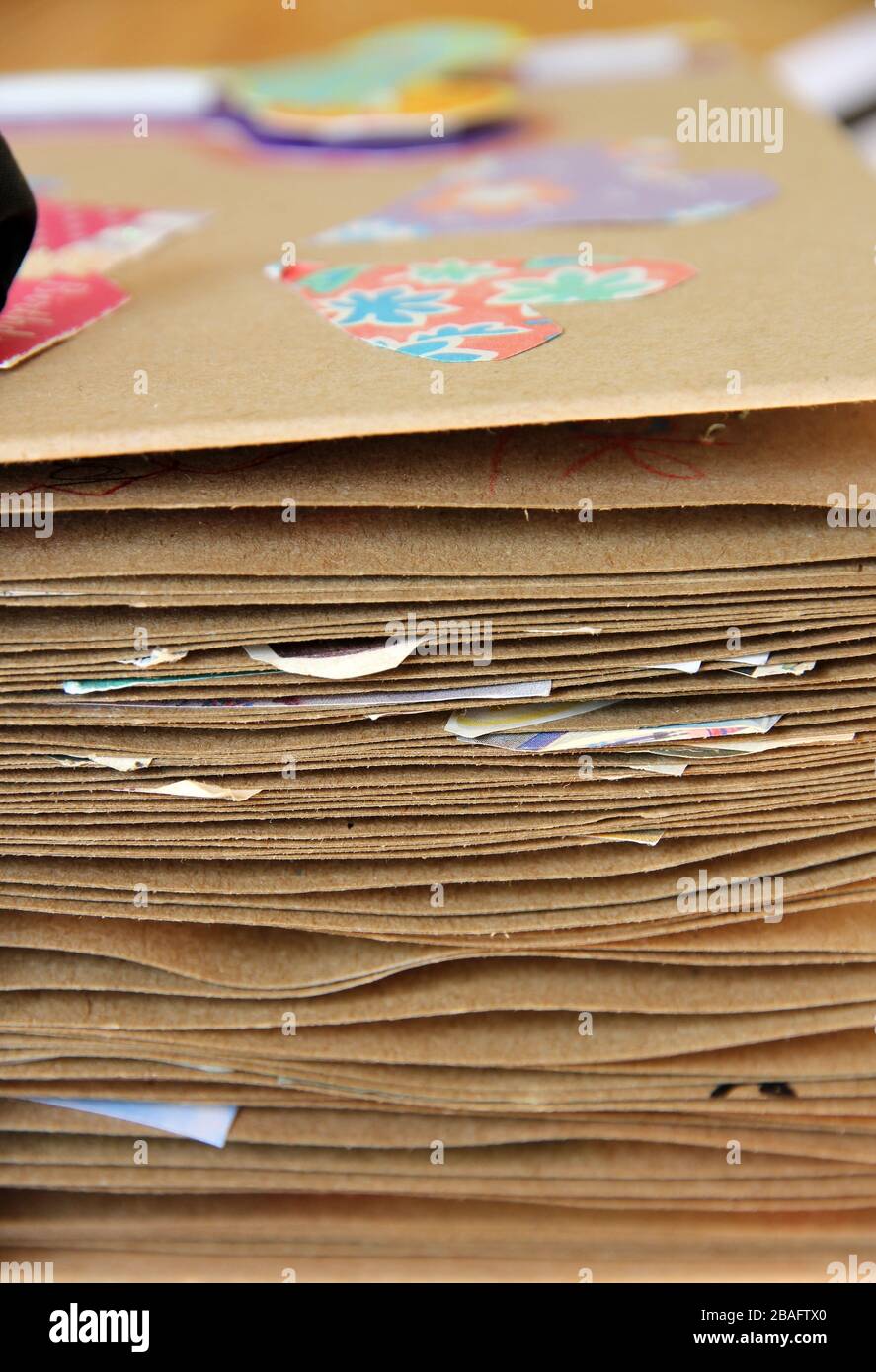 Scrapbook hi-res stock photography and images - Alamy