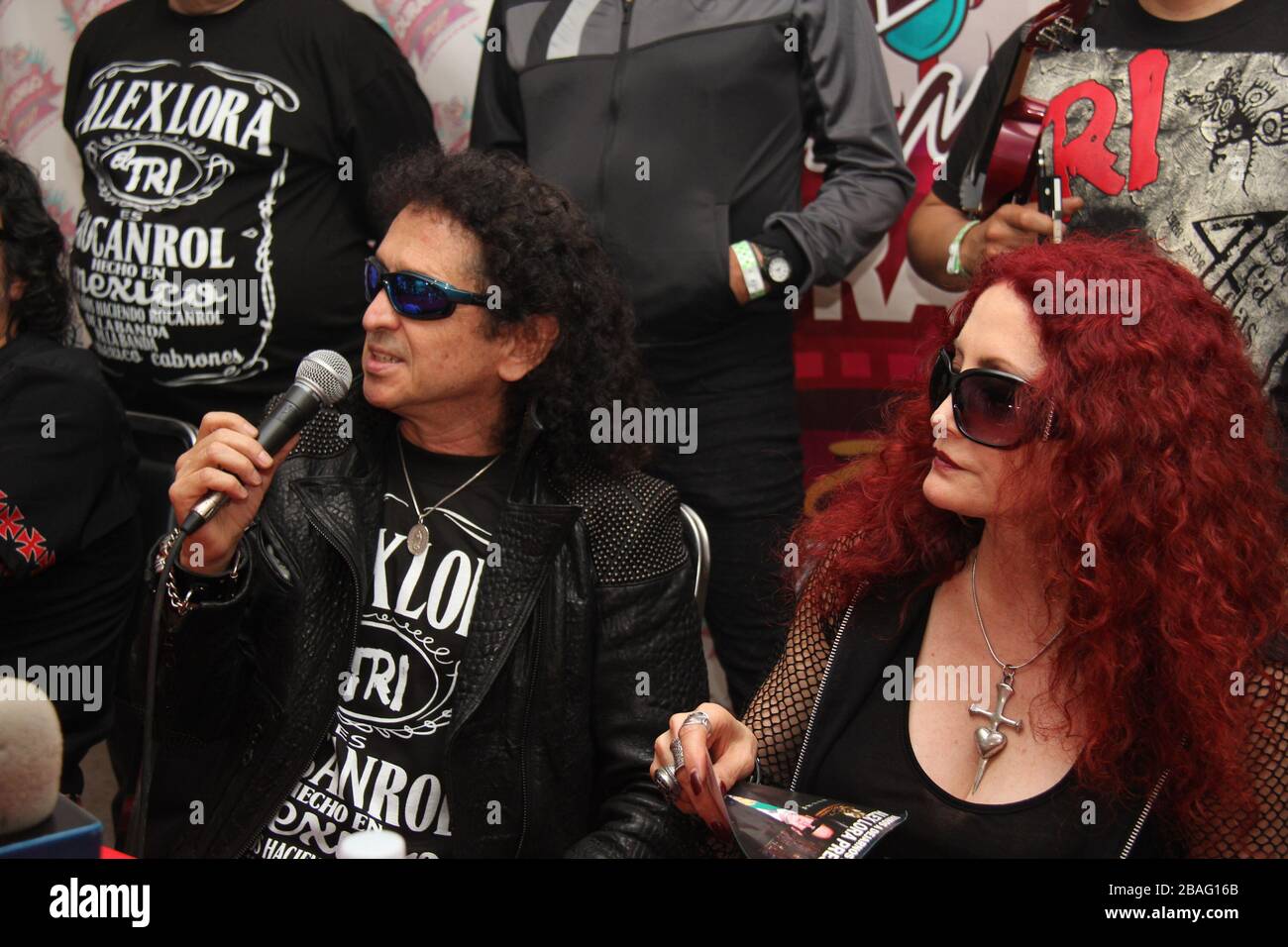 Alex Lora del grupo mexicano de rock el TRI durante su rueda de prensa ...