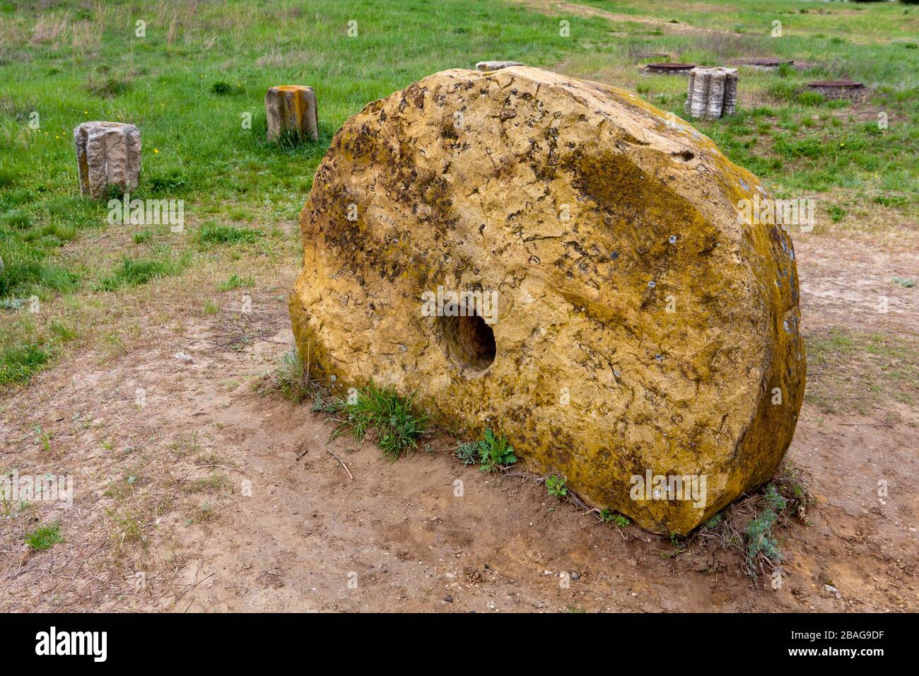 Milstone hi-res stock photography and images - Alamy