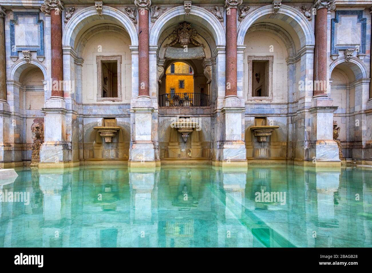 Acqua paola aqueduct hi-res stock photography and images - Alamy