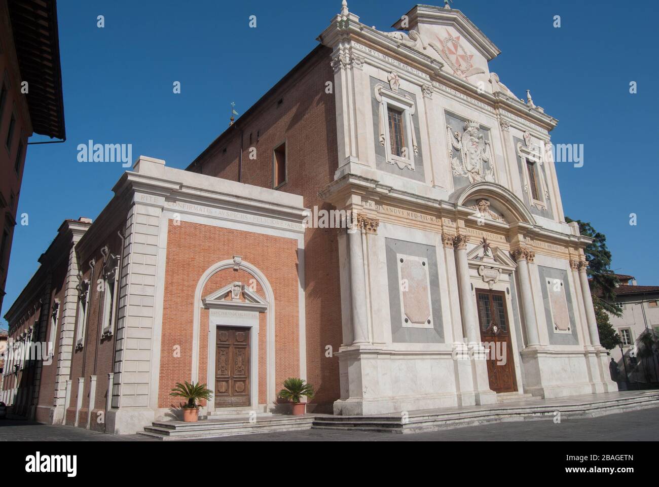 Signo santo hi-res stock photography and images - Alamy