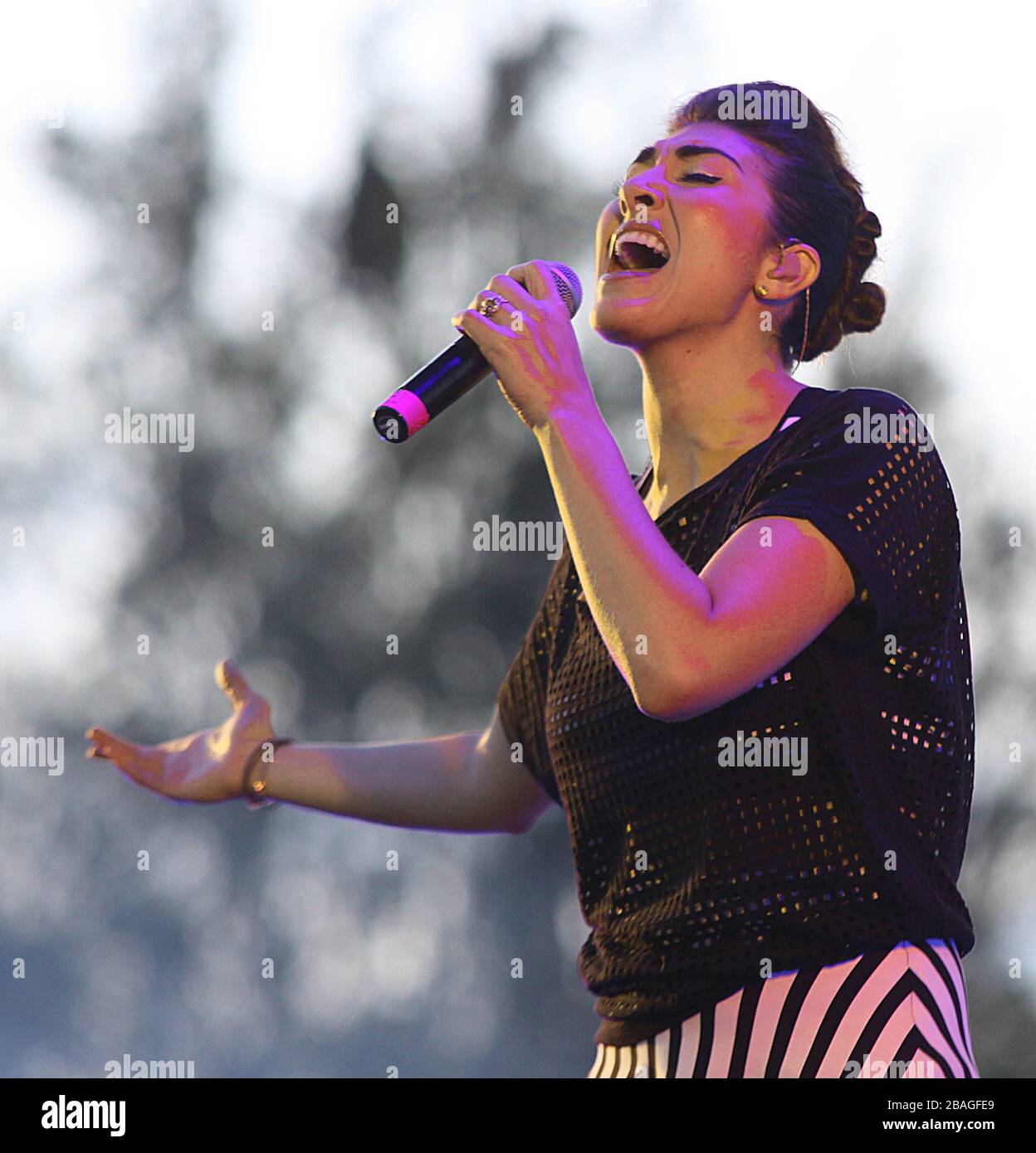 La cantante Ana Victoria durante su presentacion en el concierto Exa ...