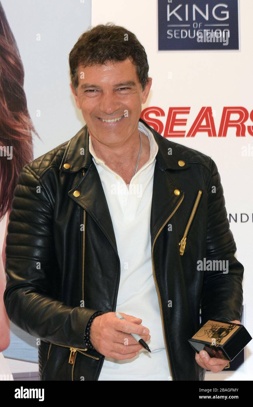 The Spanish actor Antonio Banderas, went to the Sears store to promote ...