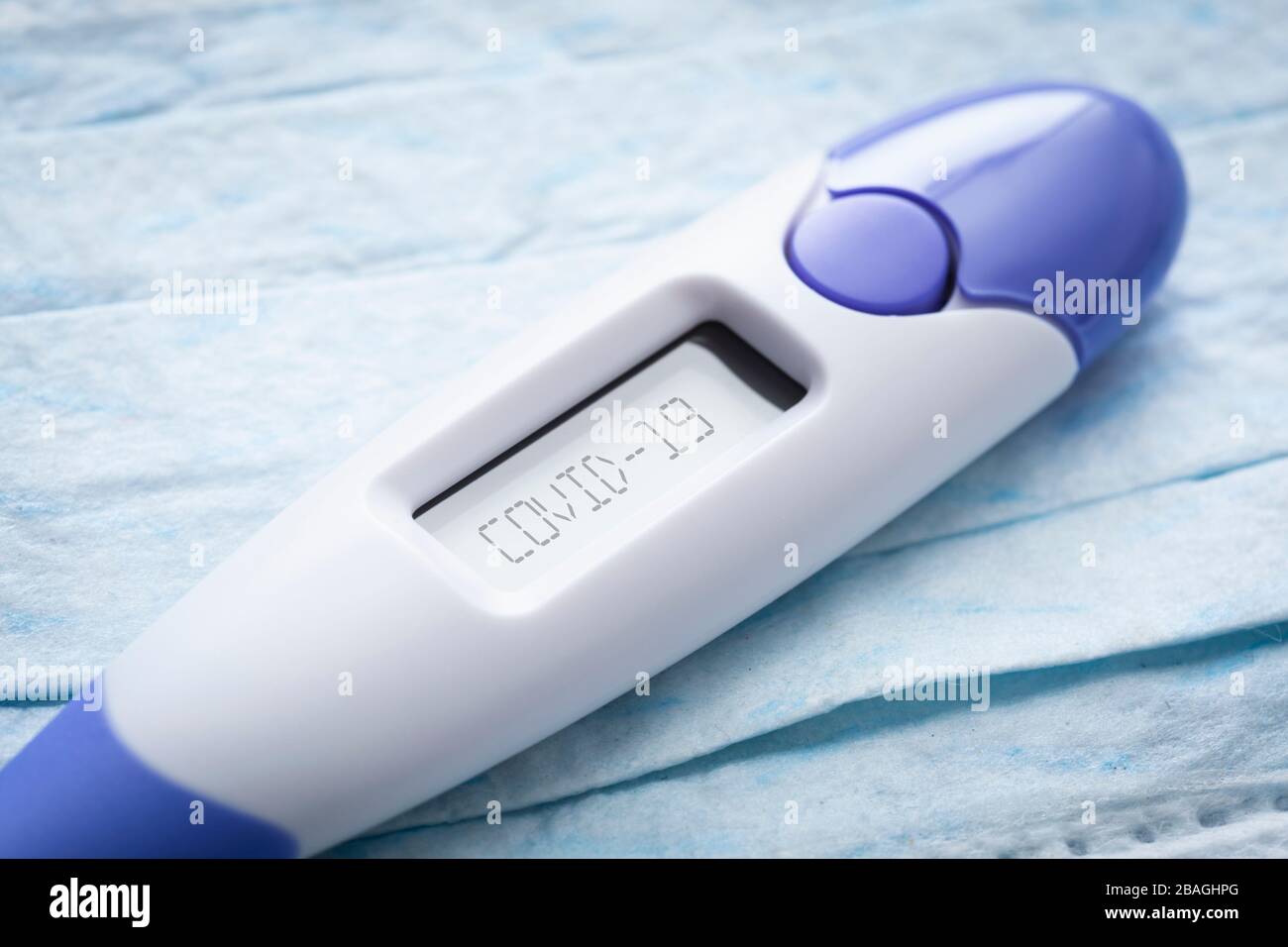 Medical digital thermometer mask hi-res stock photography and images ...