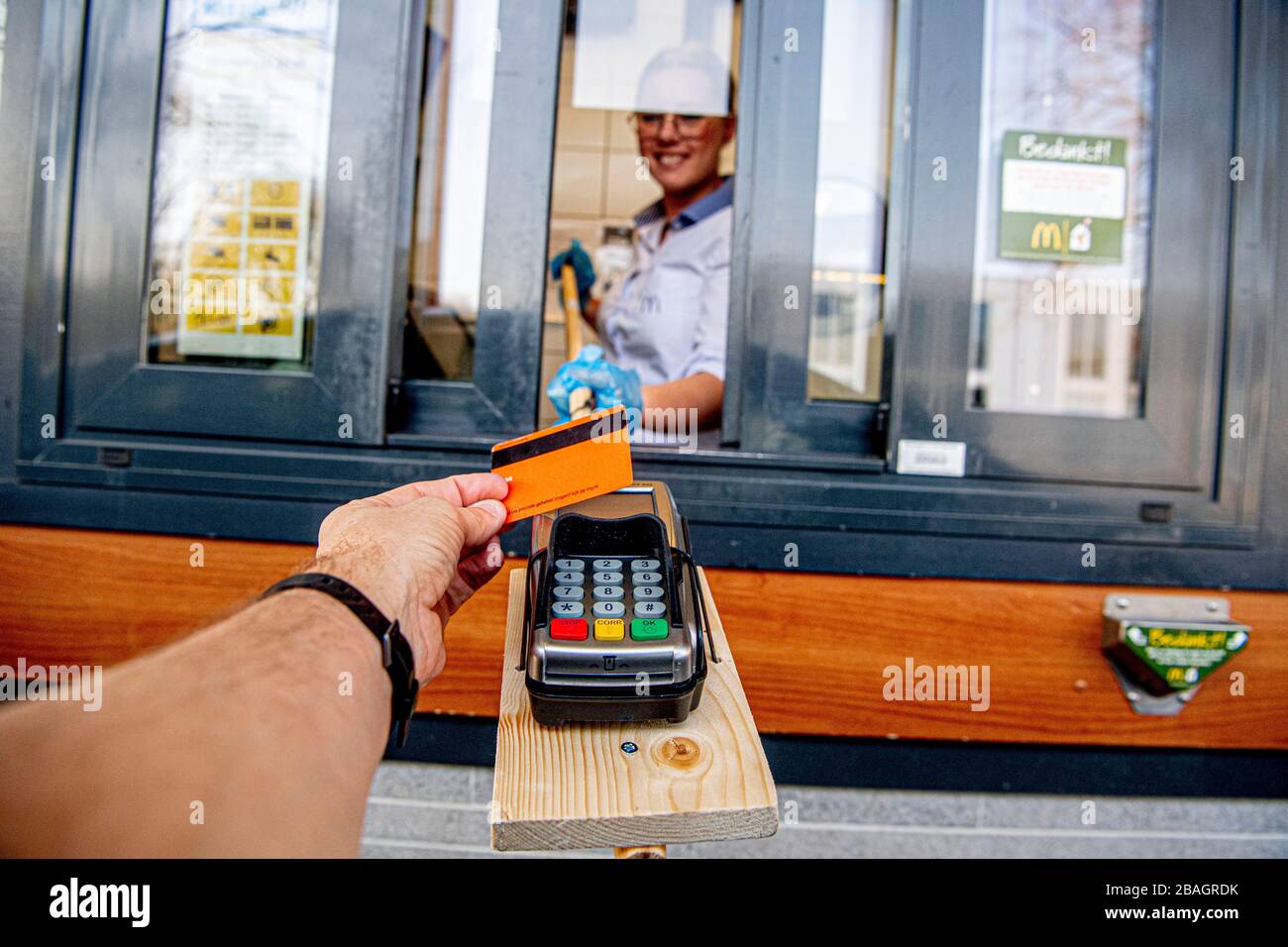 Mcdonald's restaurant order counter hi-res stock photography and images ...