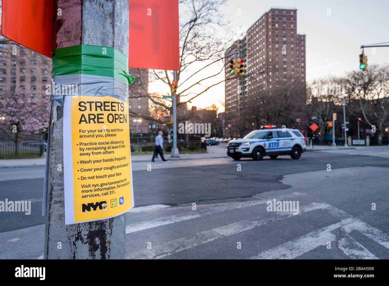 USA. 27th Mar, 2020. Posted sign with safety instructions at Bushwick ...