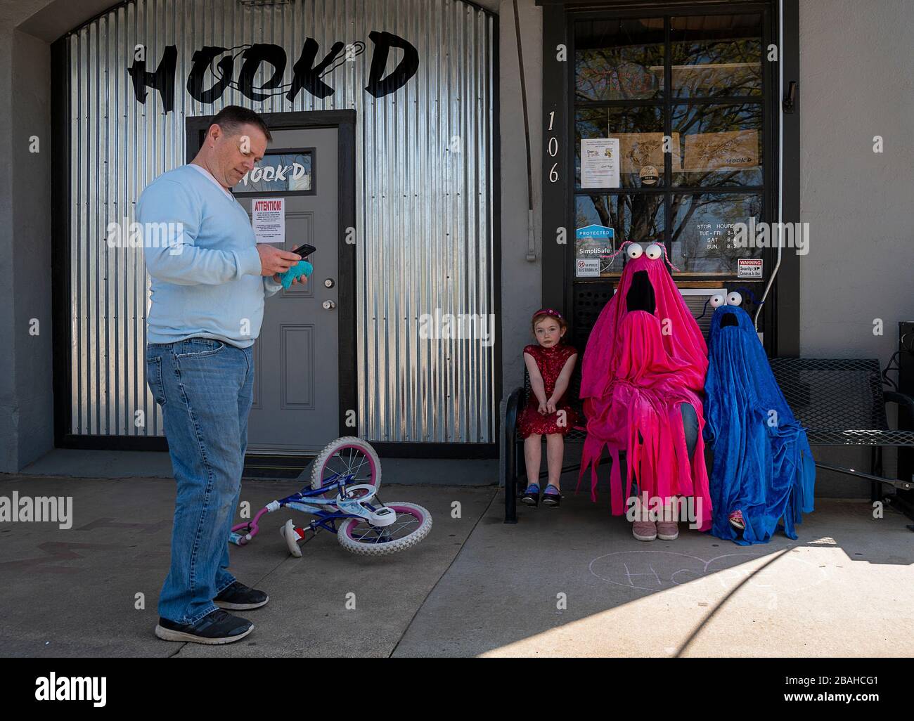 Ione, CA, USA. 27th Mar, 2020. The Harmon family father, Russ, mom ...