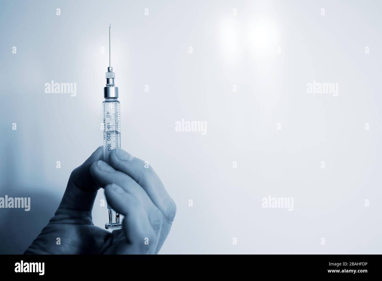 Close up syringe in nurse hi-res stock photography and images - Alamy