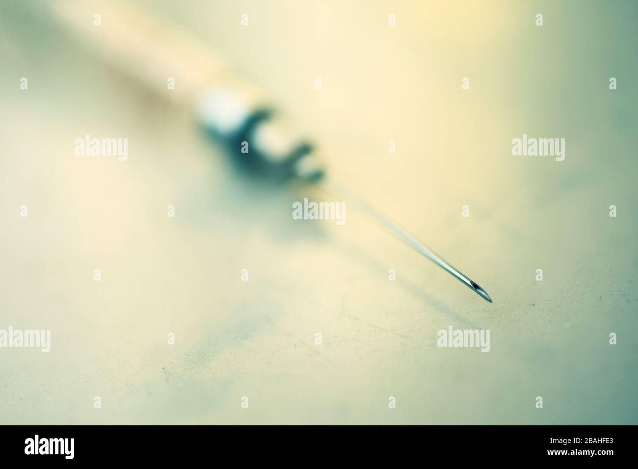 Close up of the needle from the medical syringe Stock Photo - Alamy