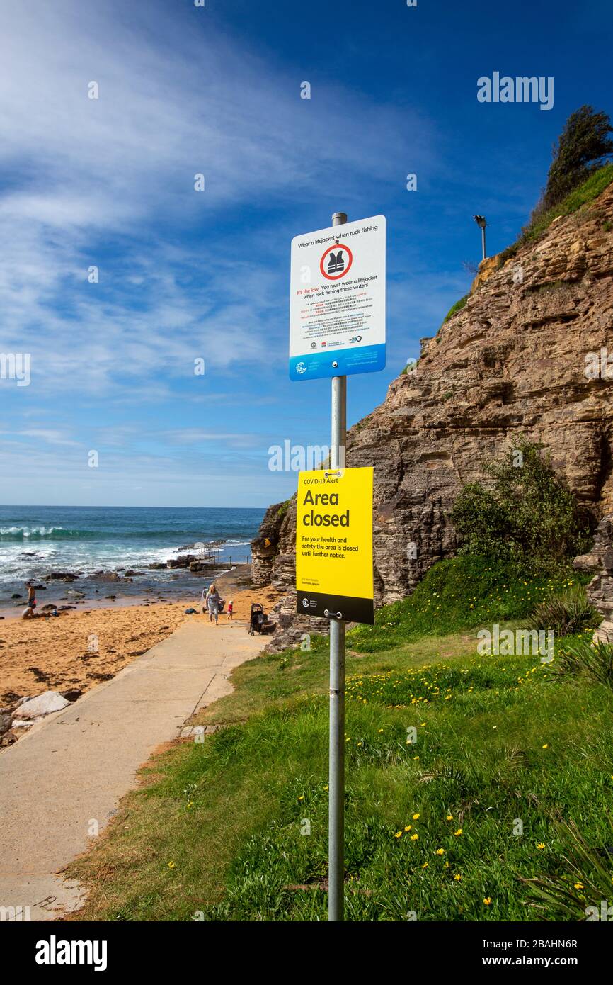 Closed until further notice hi-res stock photography and images - Alamy