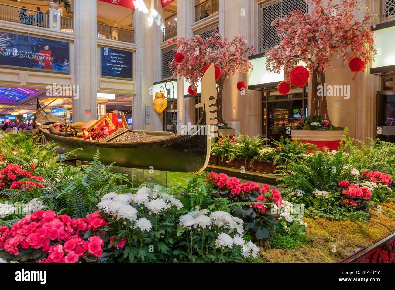 Interior decor at the Venetian casino and hotel complex along the Strip ...
