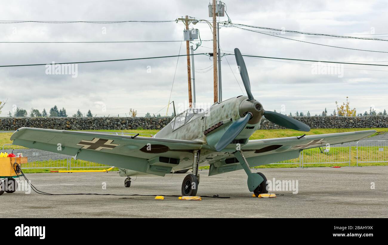 German military propeller plane hi-res stock photography and images - Alamy