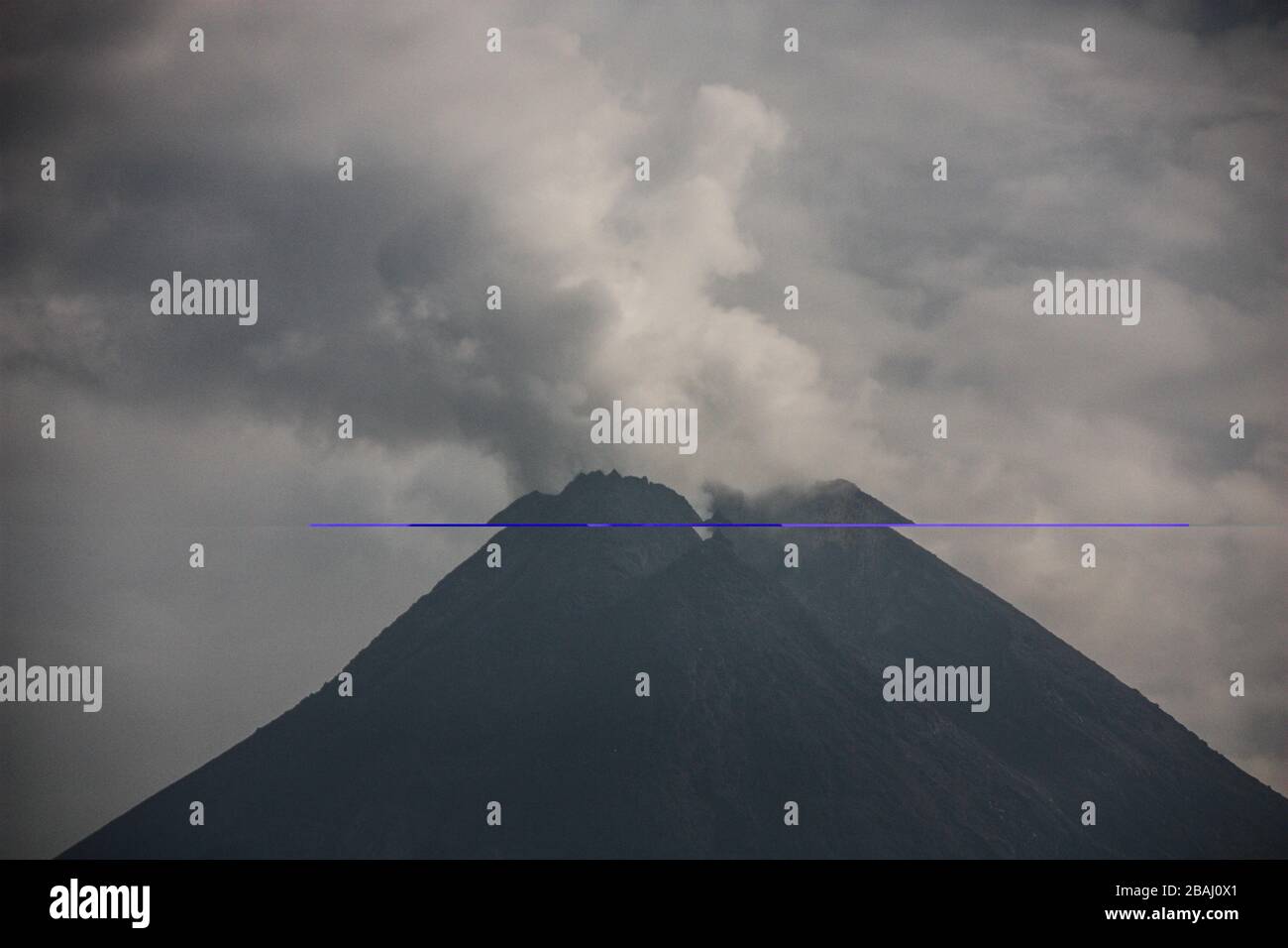 21 5 height hi-res stock photography and images - Alamy