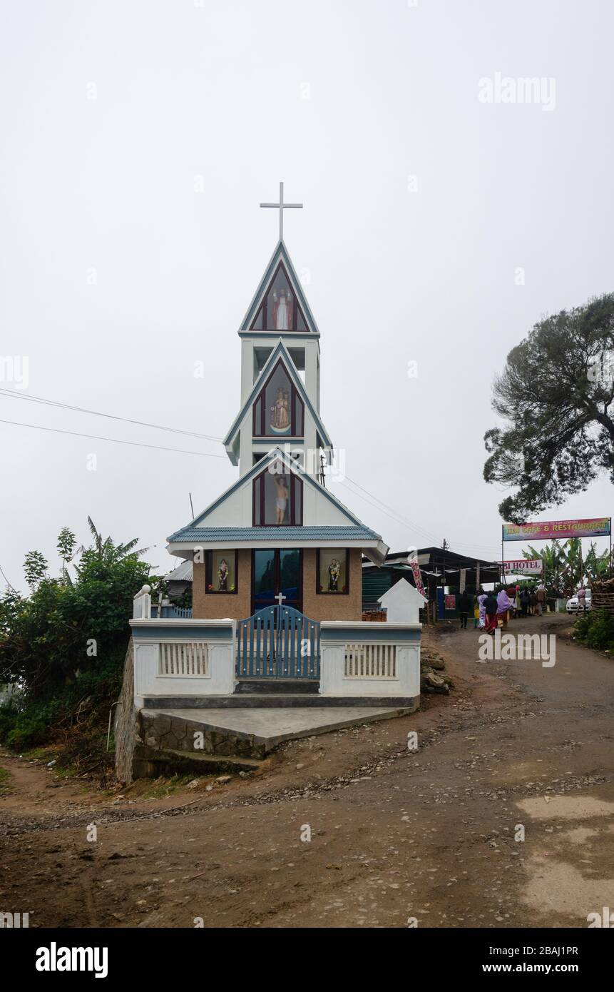 Small chapel at the entrance of Top Station Viewpoint in Munnar, Kerala ...