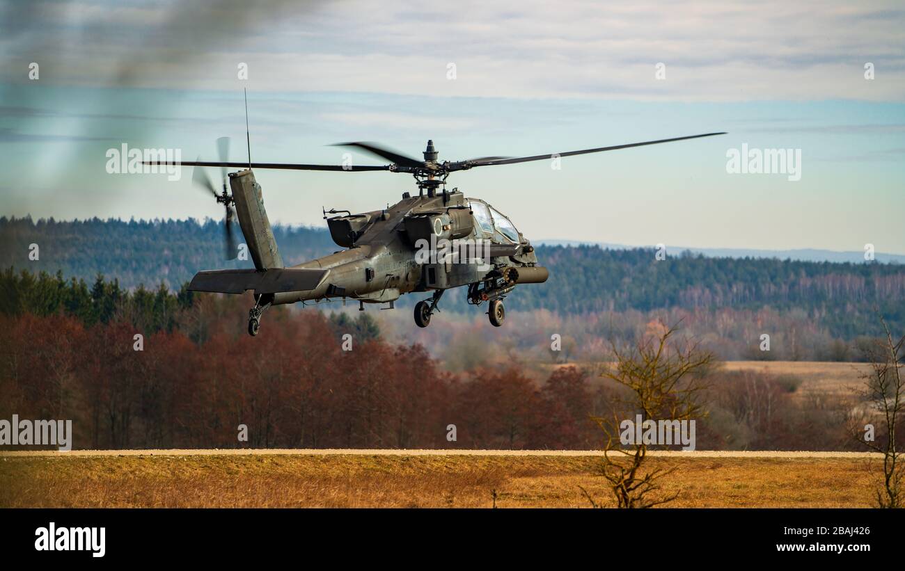 An AH-64 Apache from A Company, 1-3rd Attack Reconnaissance Battalion ...
