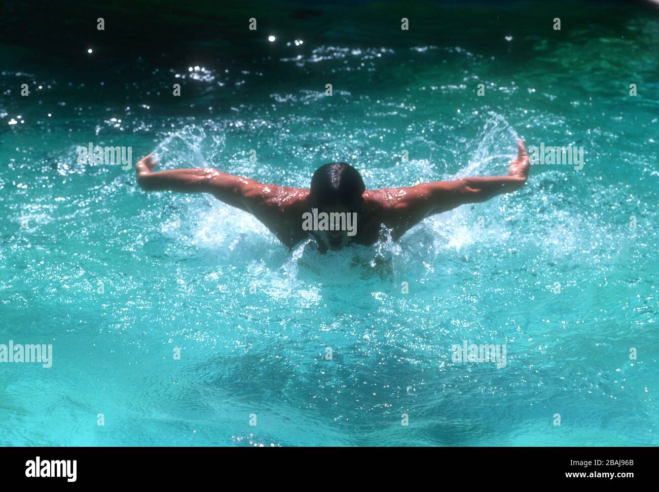 Los Angeles, California, USA 19th August1995 (Exclusive) Olympian ...